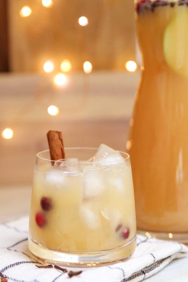 13 Delicious Non-Alcoholic Thanksgiving Punch Recipes | Outside The ...