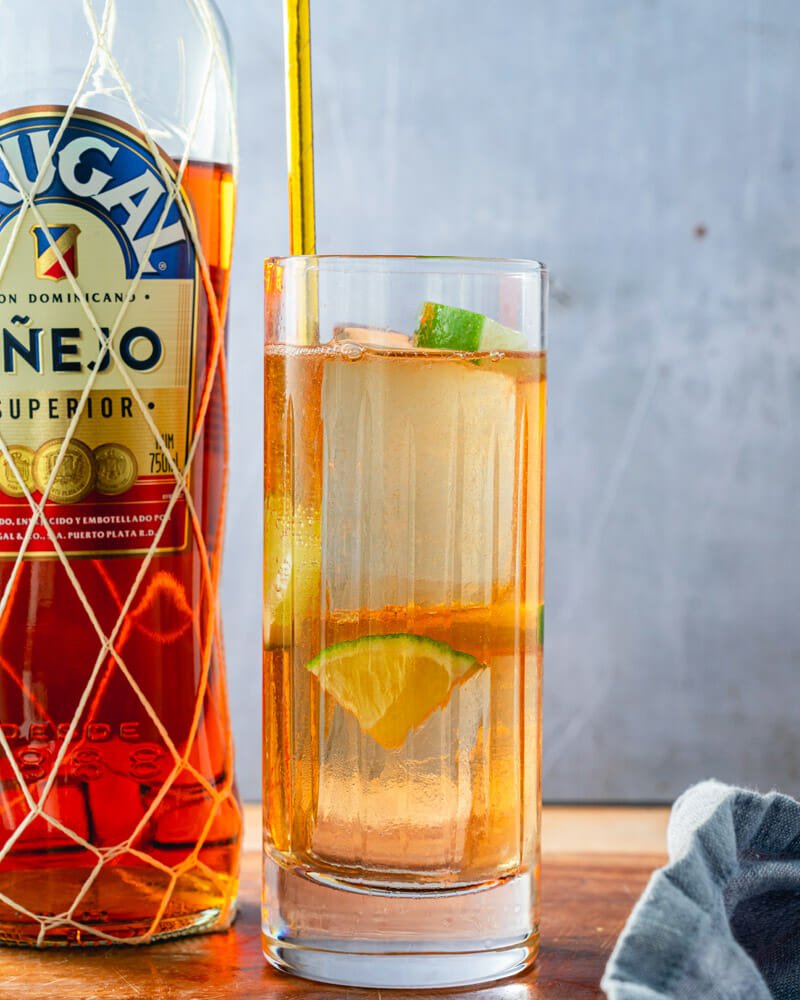 14 Unique 2-Ingredient Rum Drinks | Outside The Wine Box