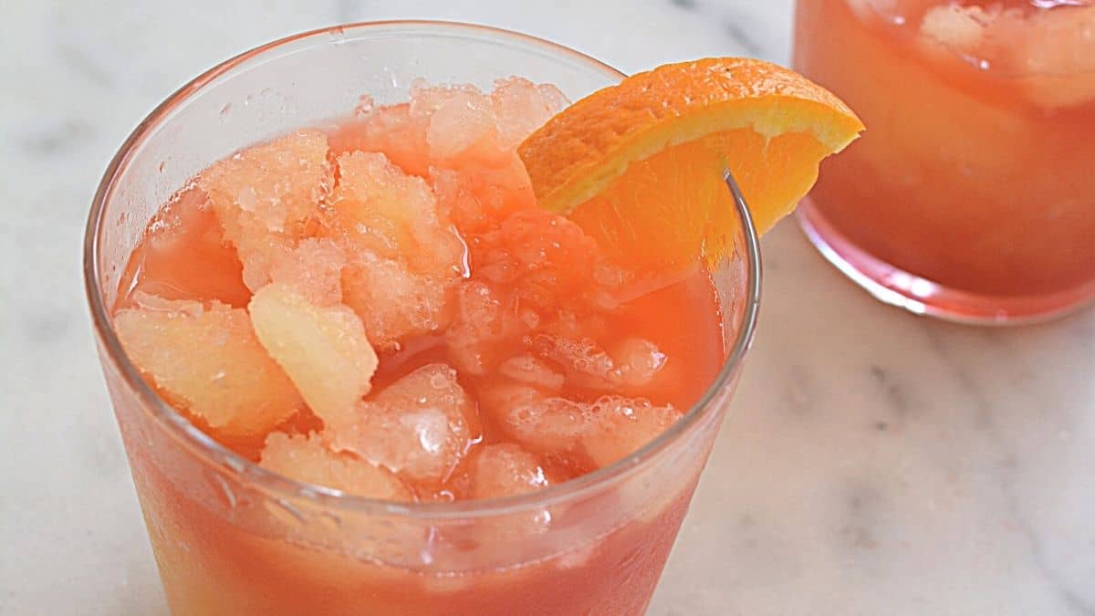 22 Frozen Vodka Drinks That Will Be Your New Summer Obsession | Outside ...