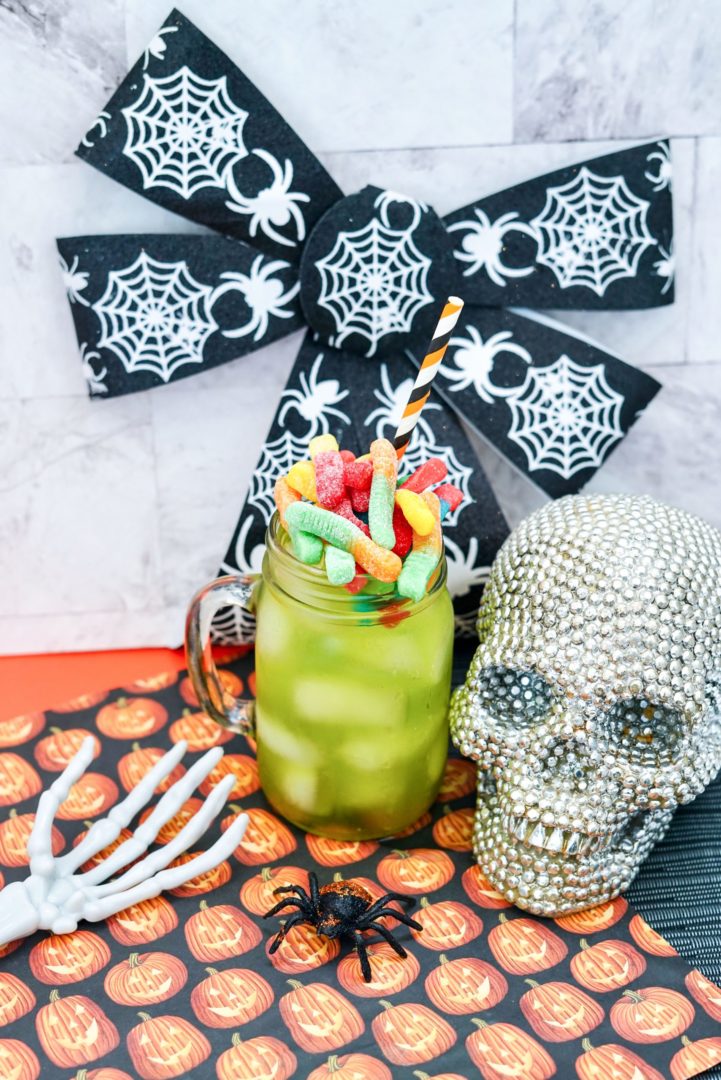 13 Scarily Easy 3-Ingredient Halloween Cocktails | Outside The Wine Box