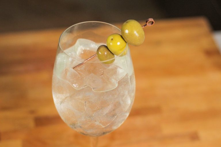 18 Top Italicus Cocktail Recipes | Outside The Wine Box