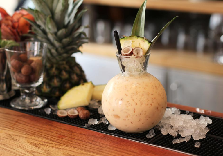 15 Best Amarula Cocktails | Outside The Wine Box