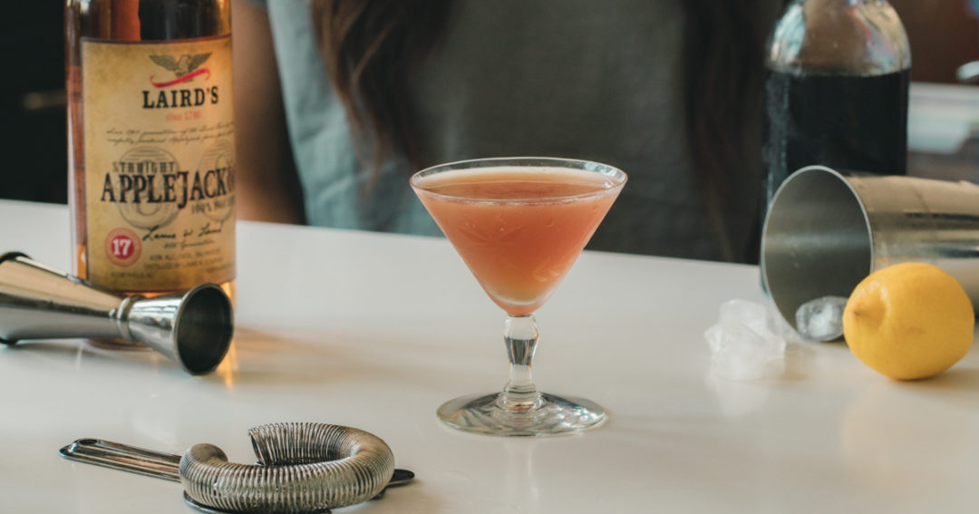 20 Classic Apple Brandy Cocktails You'll Fall In Love With | Outside ...