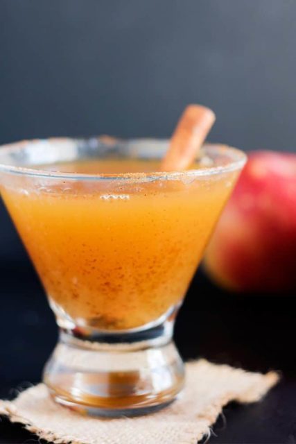 20 Classic Apple Brandy Cocktails You'll Fall In Love With | Outside ...