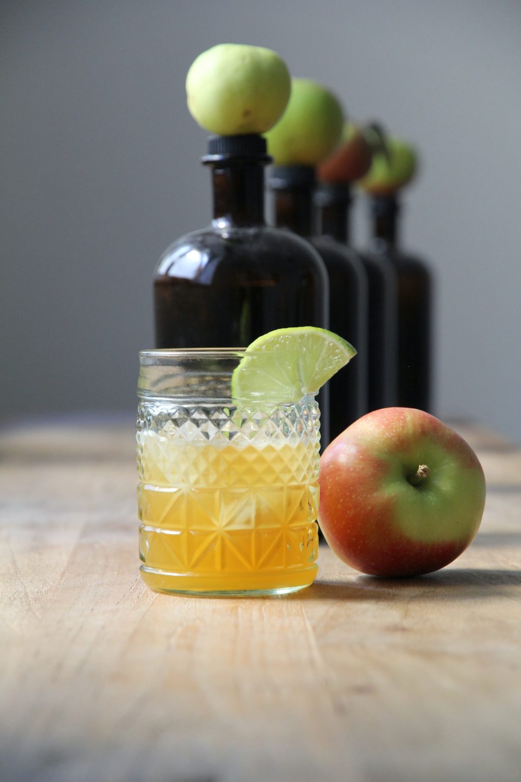 20 Classic Apple Brandy Cocktails You'll Fall In Love With | Outside ...